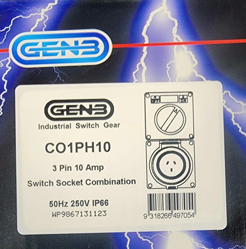 SWITCHED SOCKET OUTLET 250V 10AMP 3 FLAT PIN IP66 - Uniquip Electrical